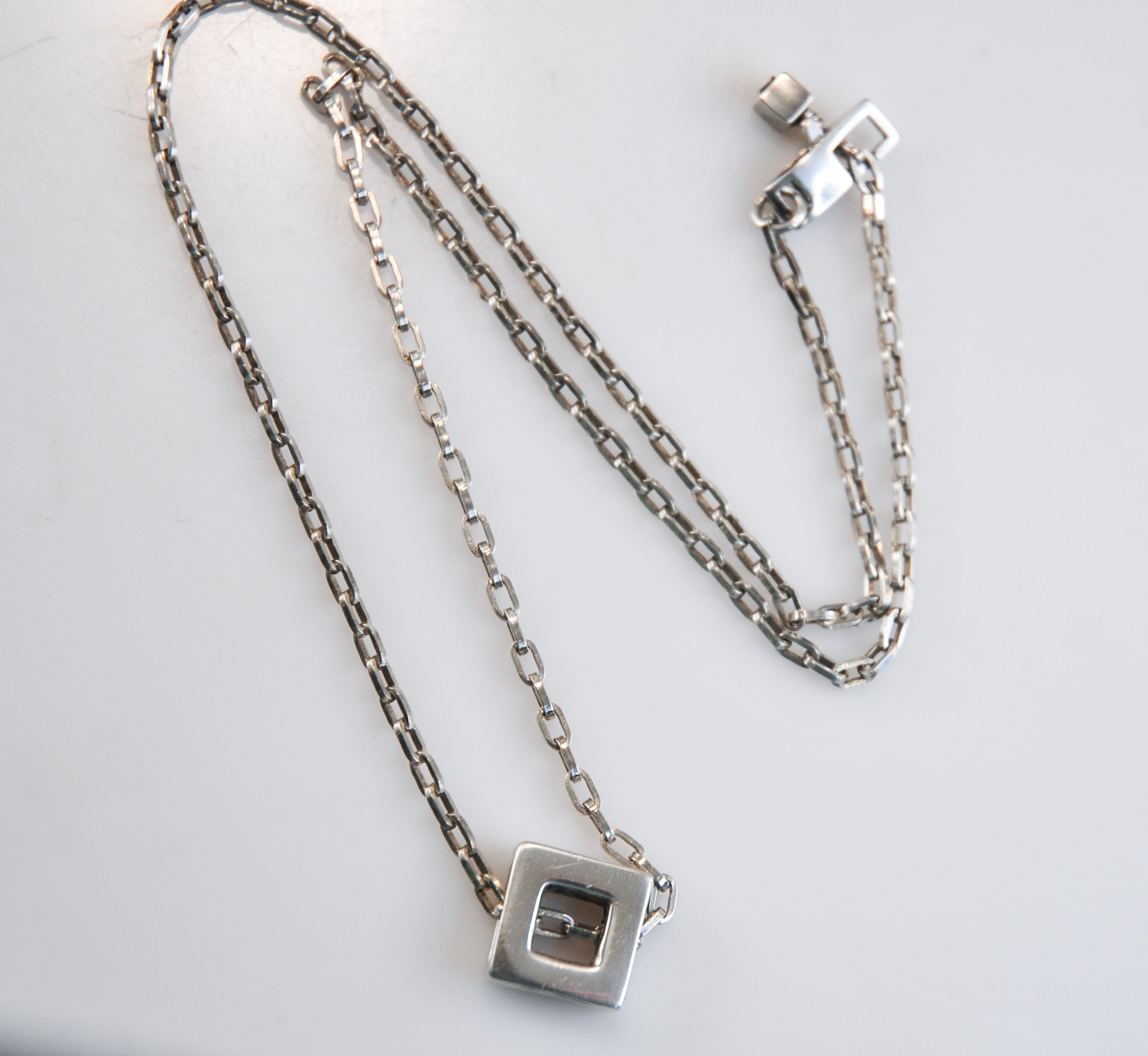 Designer Signed Sterling Silver Necklace – silvervintagejewelry
