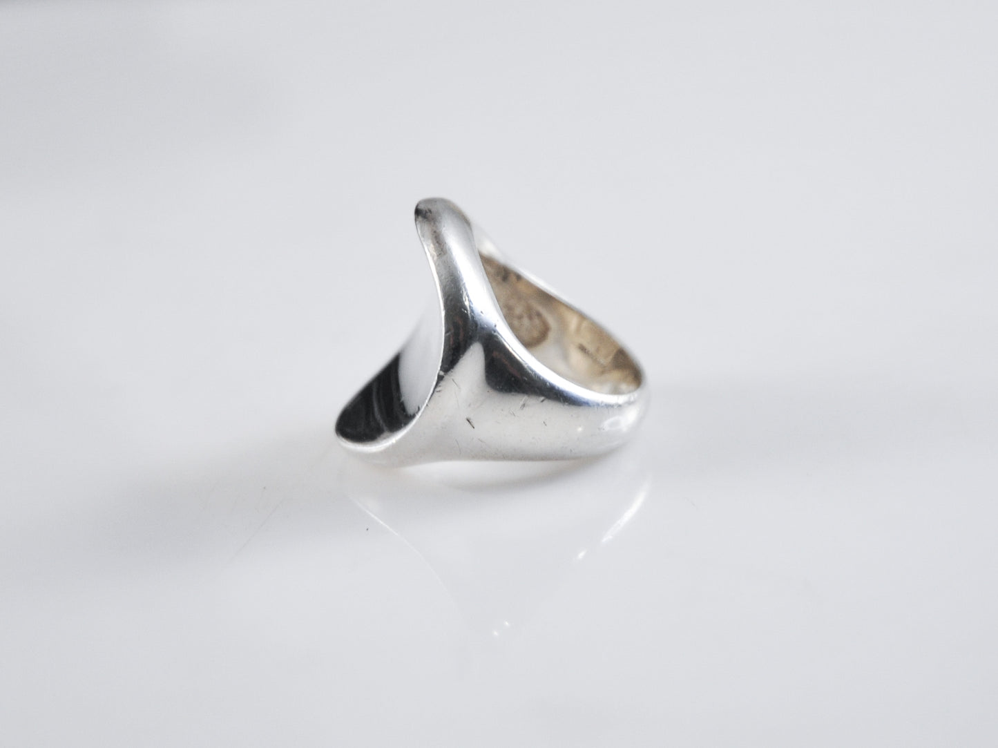 RLM Studio Sterling Silver Modernist Concave Ring – silvervintagejewelry
