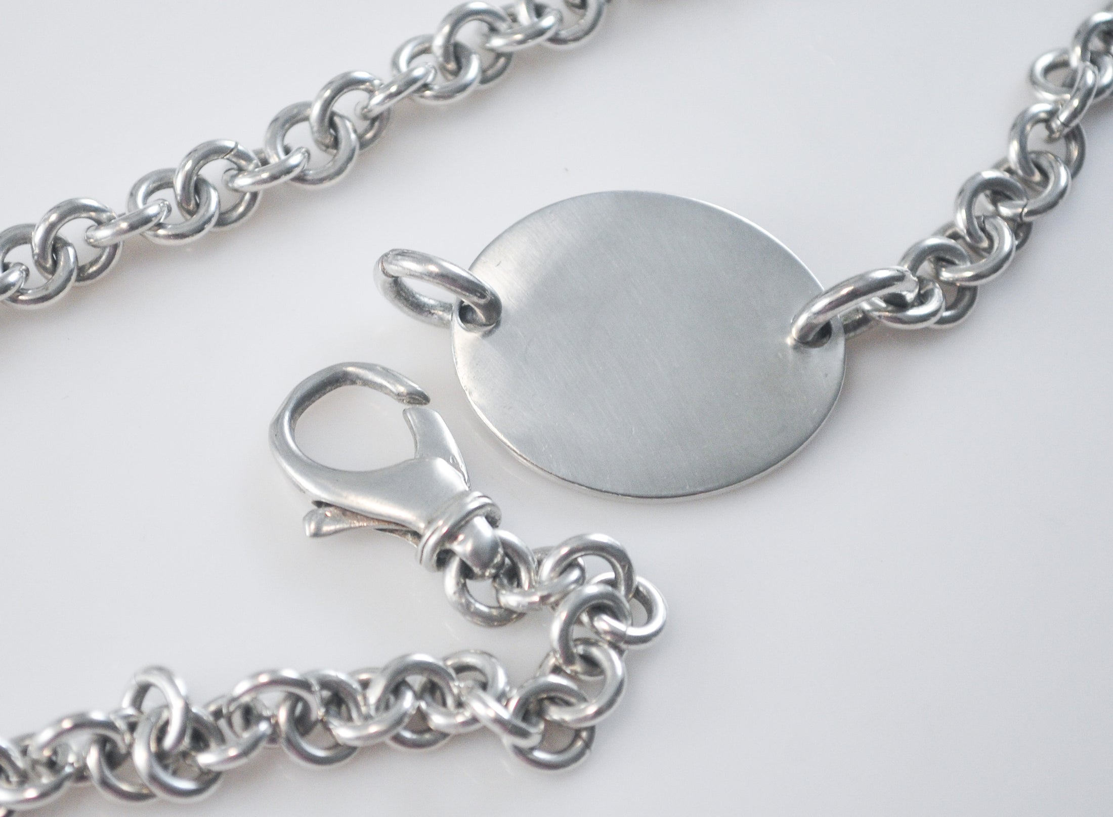 Sterling Silver Oval Tag Rolo Necklace, 17 Inches – Silver Vintage Jewelry