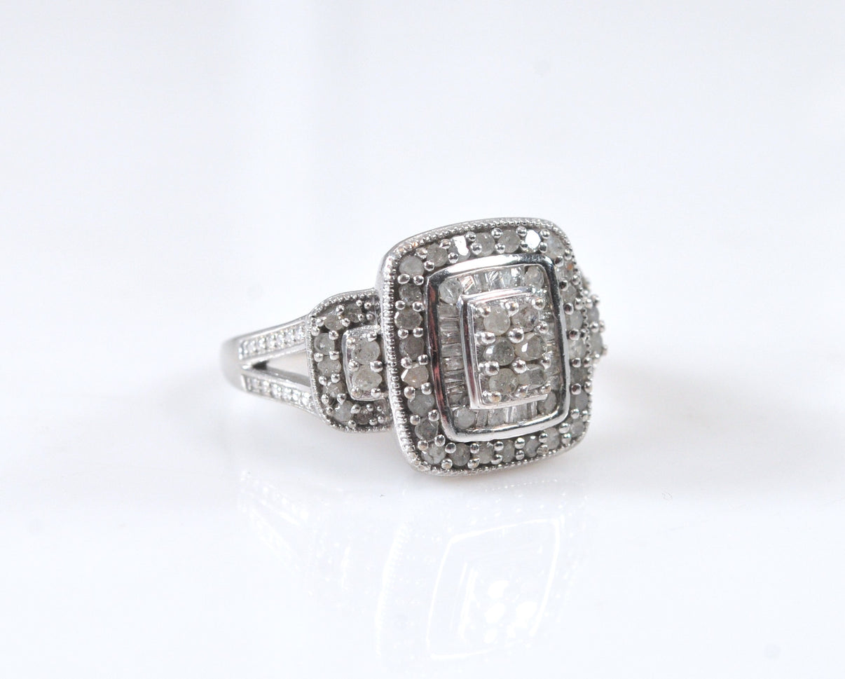 Sterling Silver Genuine Diamond Ring – silvervintagejewelry